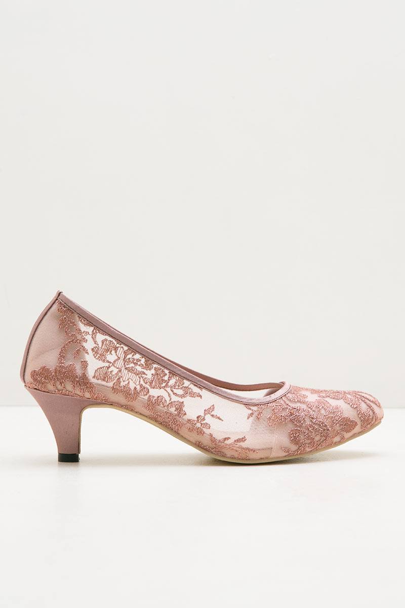 Beth Tan's Instagram, Twitter & Facebook on IDCrawl