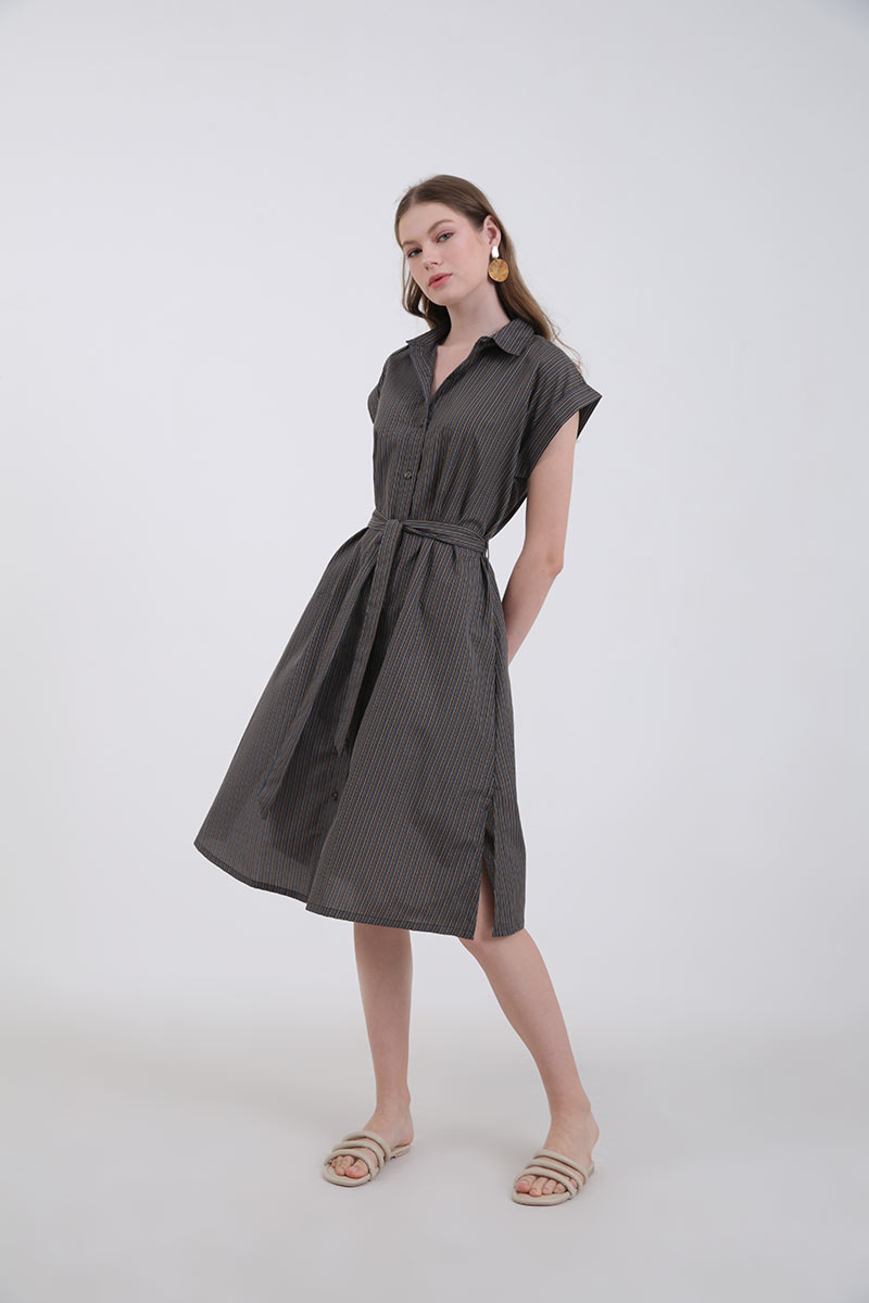 Sell Sarah Simple Dress Multicolor Midi-dresses | Berrybenka.com